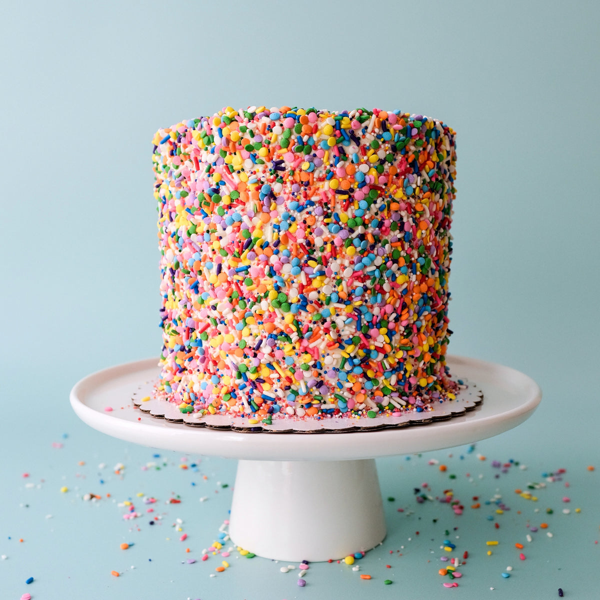 Sprinkle Explosion Cake – Padoca Bakery