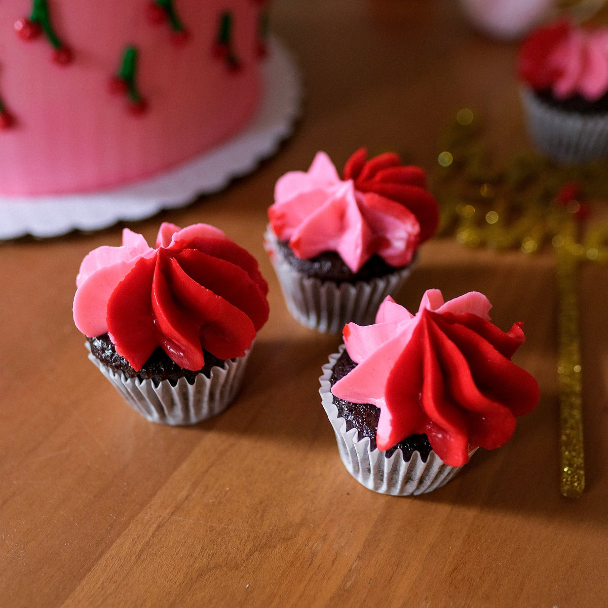 Cherry Mini Cupcakes, box of 24 – Padoca Bakery